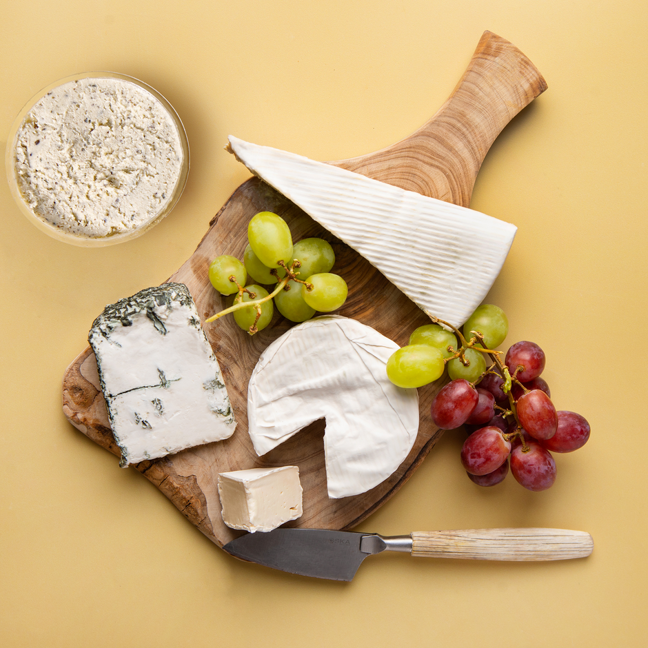 The Best Vegan & Plant Based Cheeses – Honestly Tasty